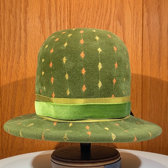 kutz | Accessories | Vintage 96s Mod Style Velour Womens Hat Luxury ...